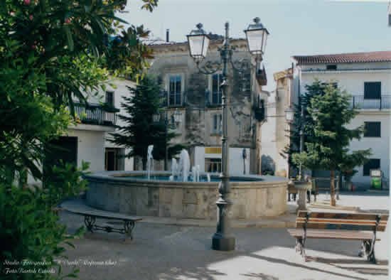 Piazze e fontane - Comune di Rofrano