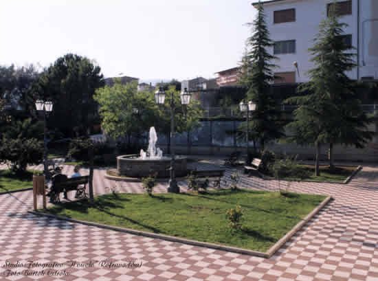 Piazze e fontane - Comune di Rofrano